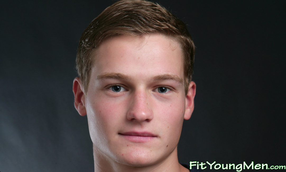 Ultra Fit 18 yo Personal Trainer & Model Sam is Naked & One Muscle You ...