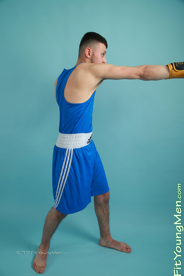 Fit Young Men: Model Omar Tariq - Boxer - Young Fit Boxer Omar Shows ...